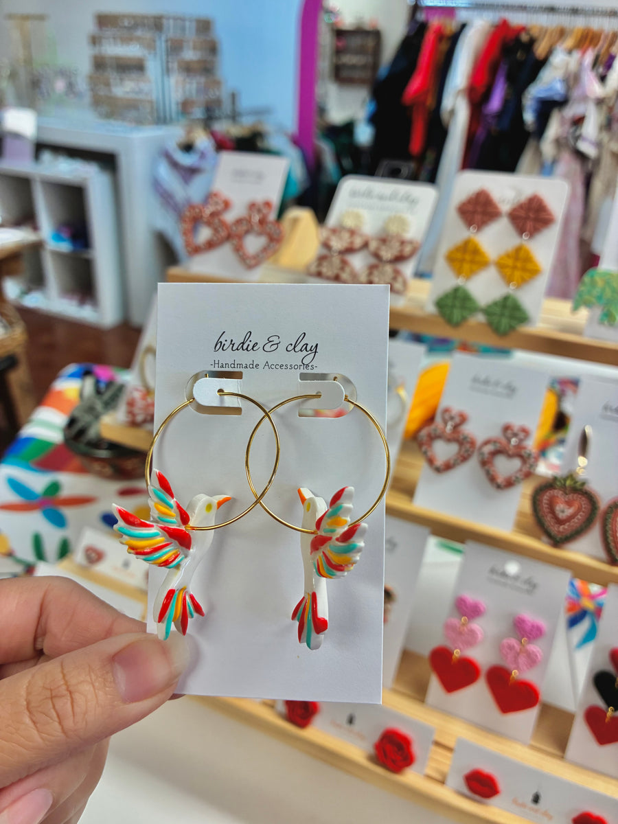 Birdie & Clay- Colibrí Hoop Earrings – Bonita Vida